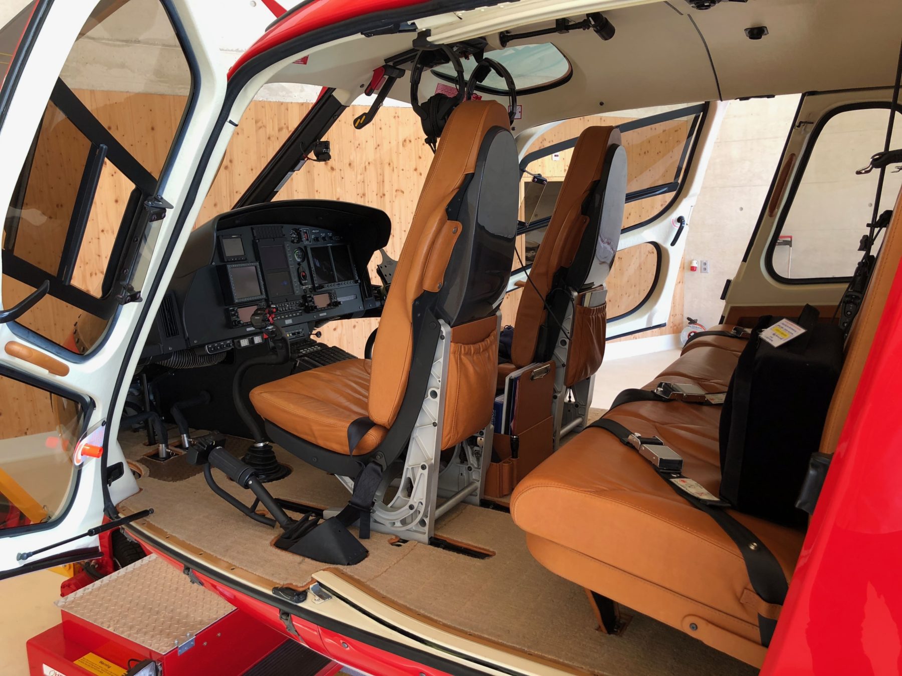 Airbus H 125 (AS 350) - Helipoland.com