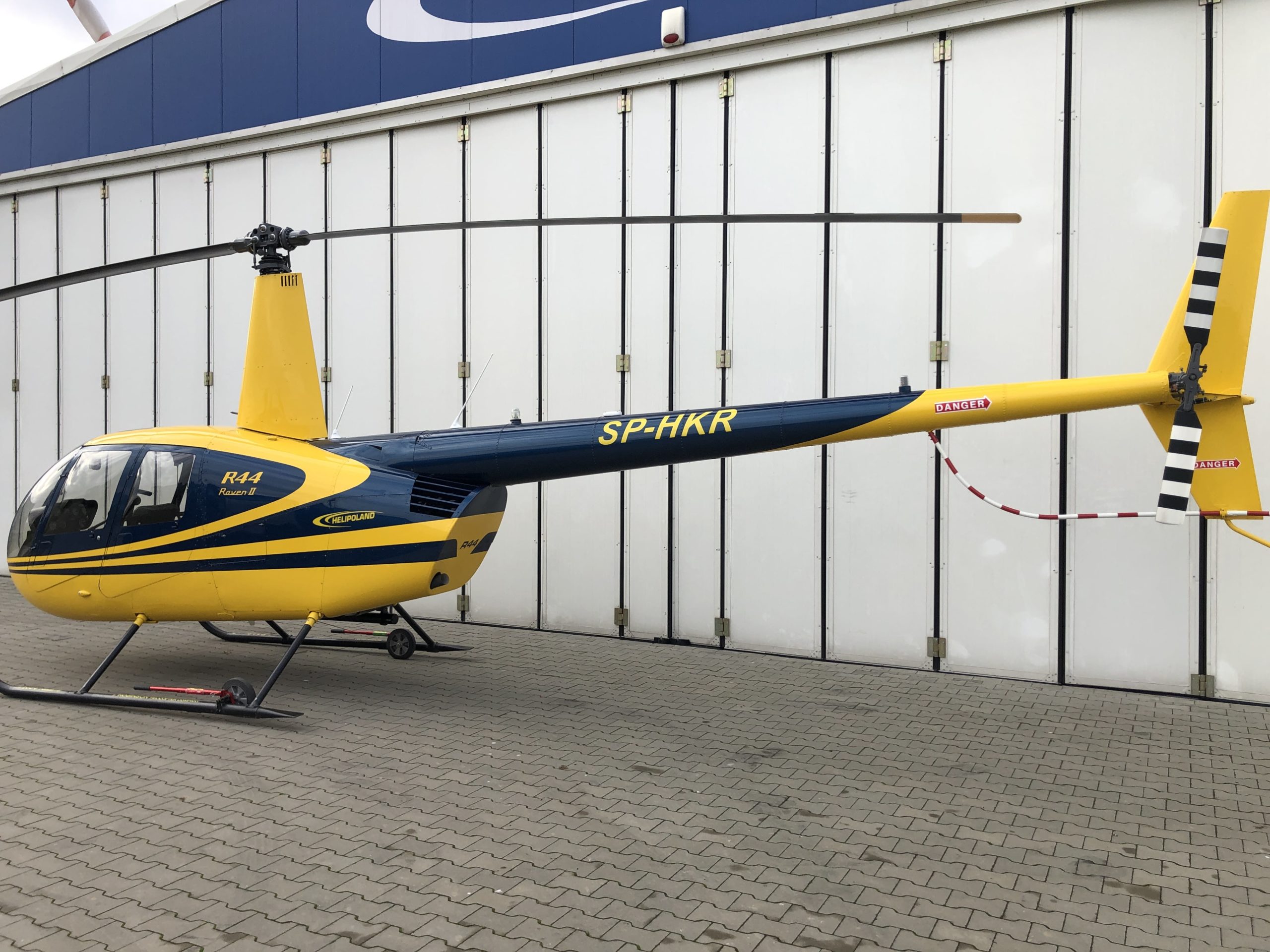 Robinson R44 II SP-HKR - Helipoland.com
