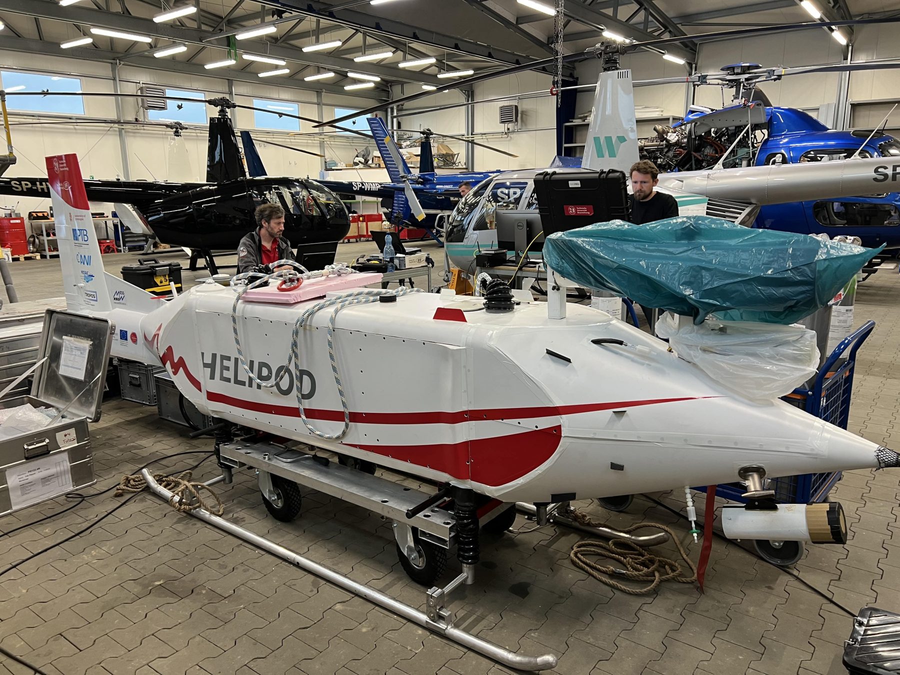 From the Arctic to Poland by helicopter for ESA and NASA - Helipoland.com